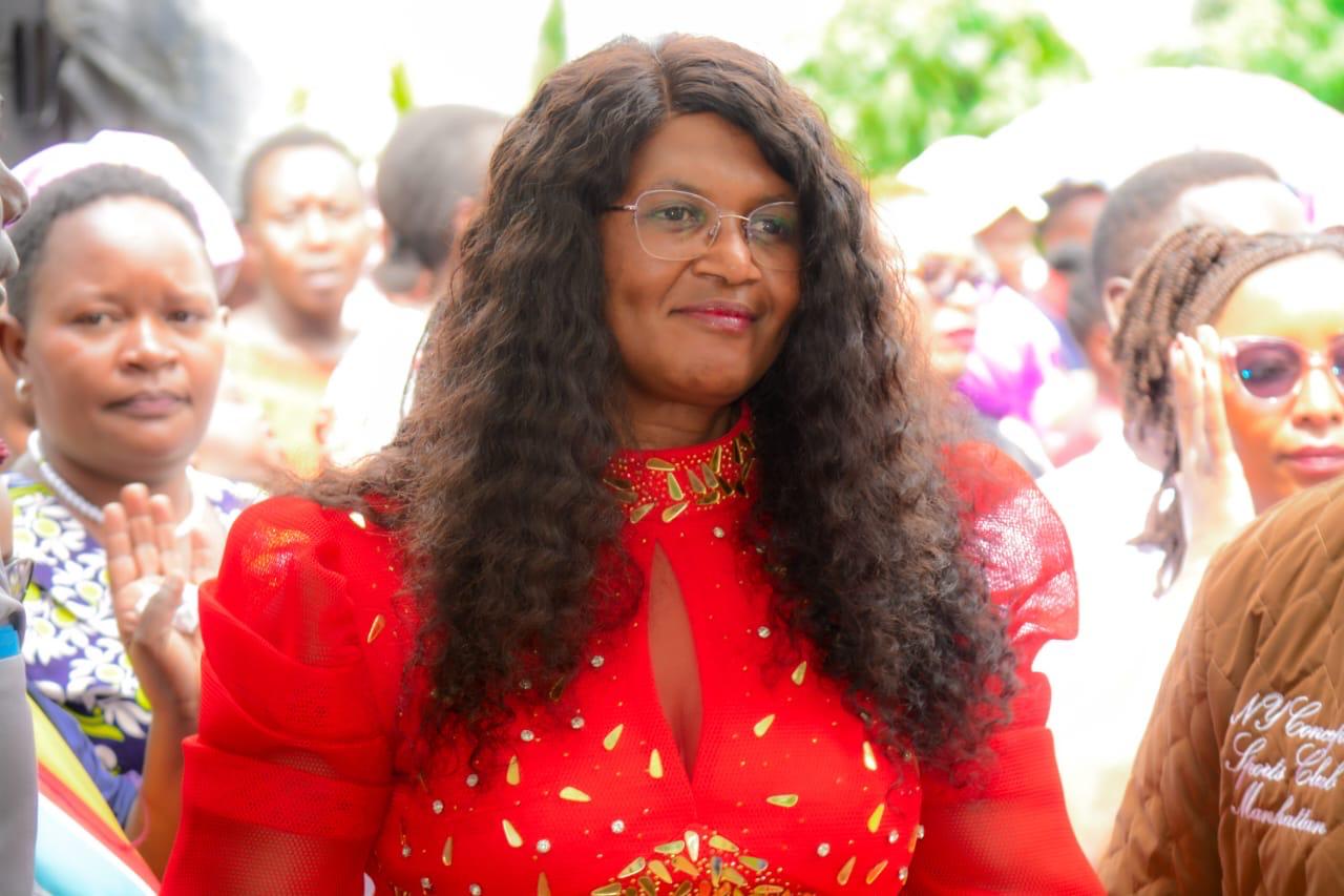 Lucy Becker – Lucy Becker Foundation